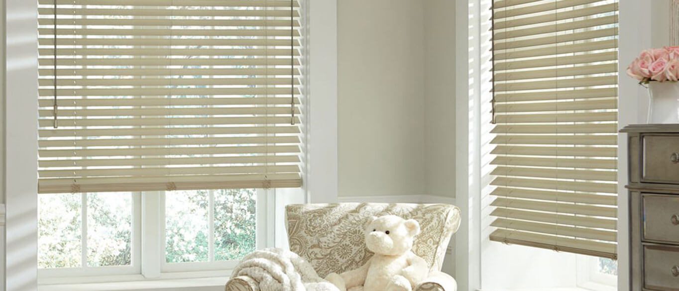 What's the Difference Between Plantation Blinds and Traditional Blinds ...